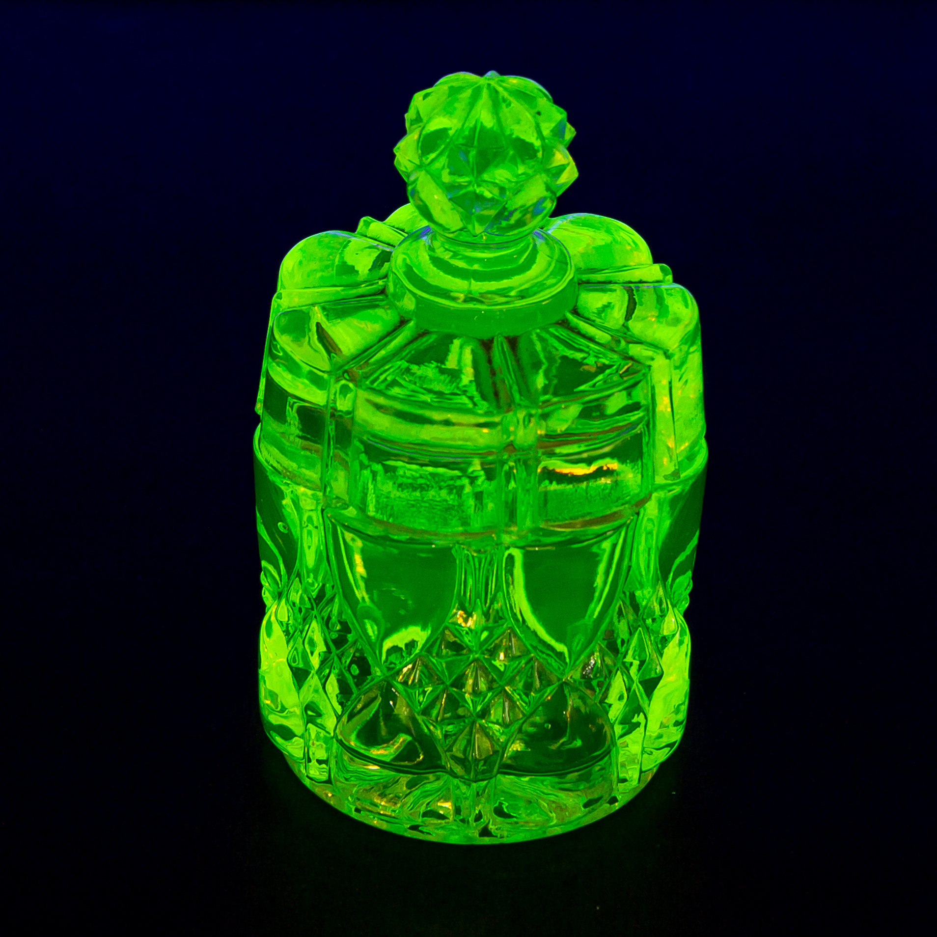 Uranium Glass – The Glow in the Dark Phenomenon | Explore Nuclear